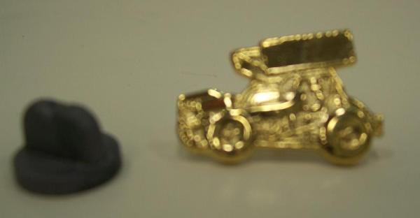 Gold Tone Sprint Car Hat Pin